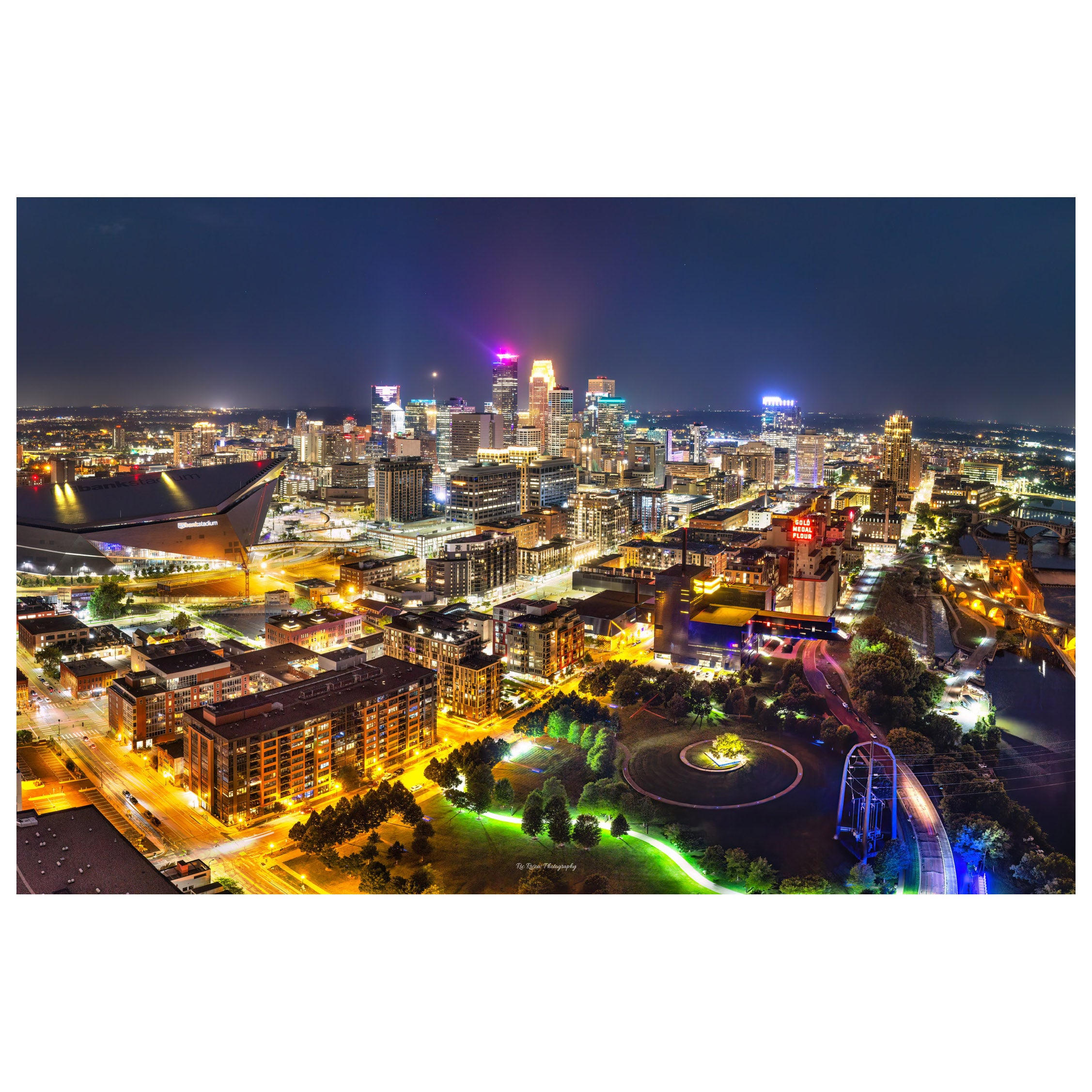 Gold Medal Park to Downtown - Ric Rosow | Price Krishnan Gallery